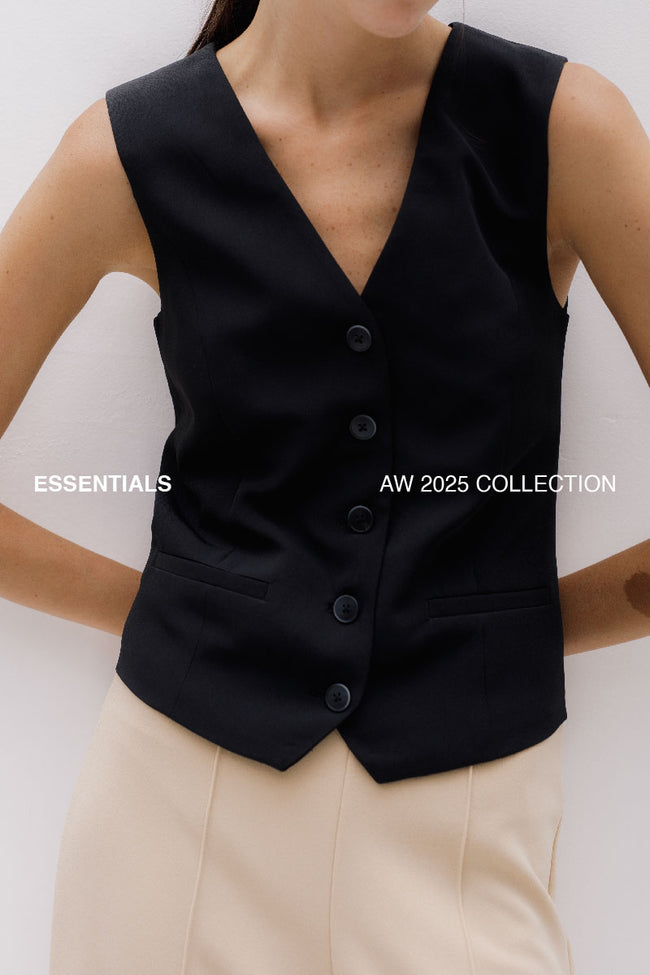 ESSENTIALS – Only Uruguay